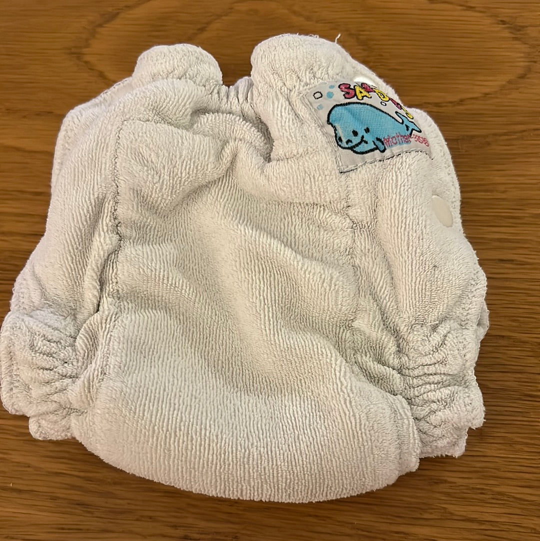 Sandys - Fitted Nappy XS/newborn (055) – ReNappy