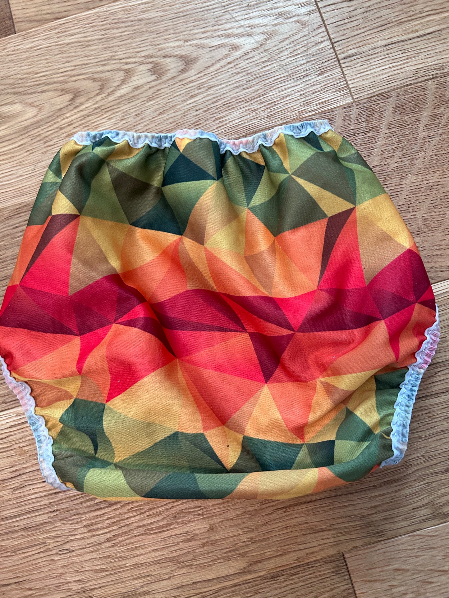 Motherease airflow autumn print large nappy wrap (003) – ReNappy